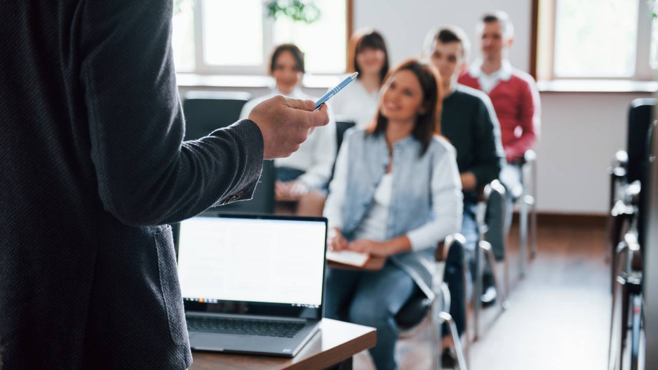 Rekomendasi Pelatihan Bisnis Online untuk Pemula dan Pengusaha ...